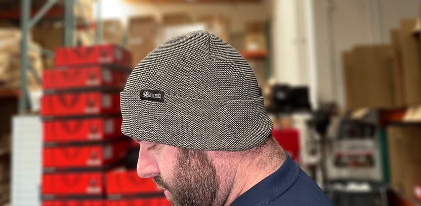 Acrylic Beanie – REDBACKBOOTS.COM